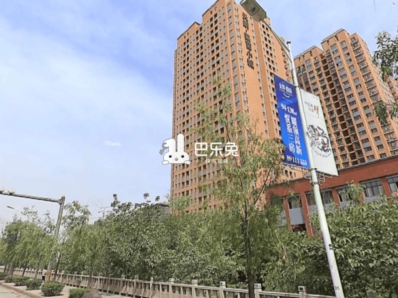 西安莱茵小城 西安天朗莱茵小城 莱茵小城 大山谷图库